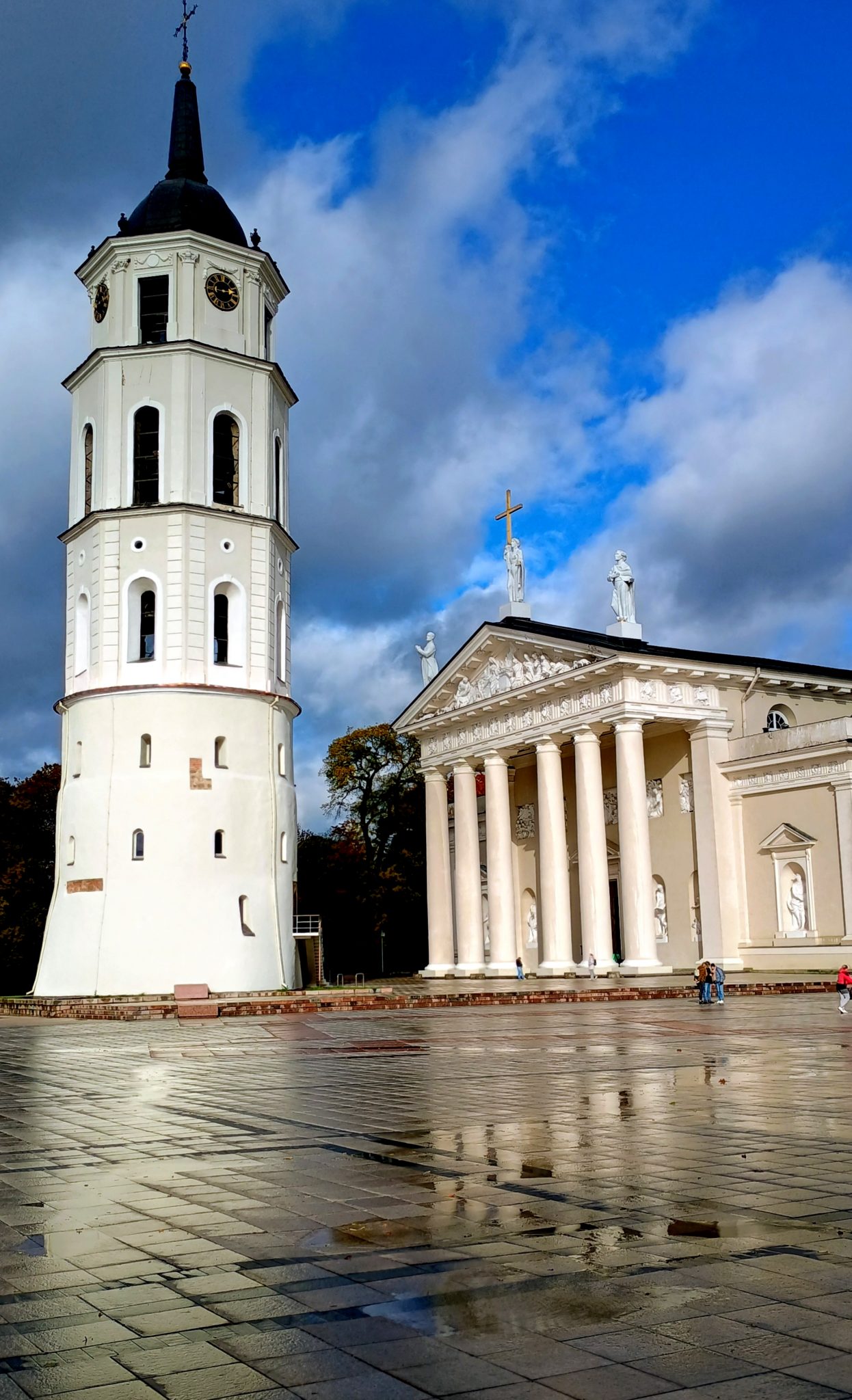 Independent Lithuania – Teal Sky